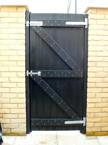 Why Is Recycled Plastic Not Free?