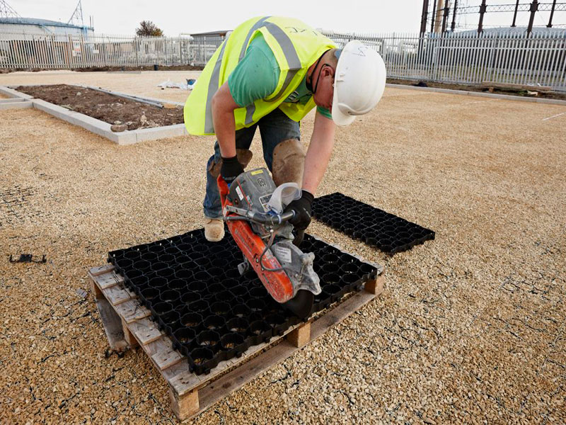 Installation Guide for Drainage and Ground Reinforcement Grids