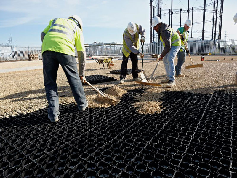 Installation Guide for Drainage and Ground Reinforcement Grids