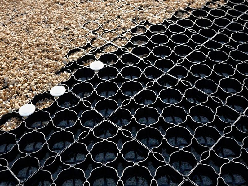 Installation Guide for Drainage and Ground Reinforcement Grids