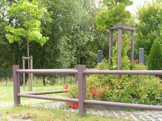 Recycled Plastic Paddock Posts - Paddock & Pasture - Kedel