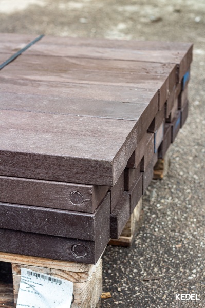 Recycled Plastic Offcuts - W 100mm x D 50mm x L 602mm – Brown