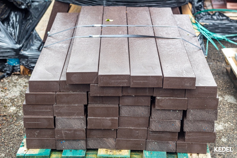 Recycled Plastic Offcuts - W 125mm x D 50mm x L 1005mm – Brown