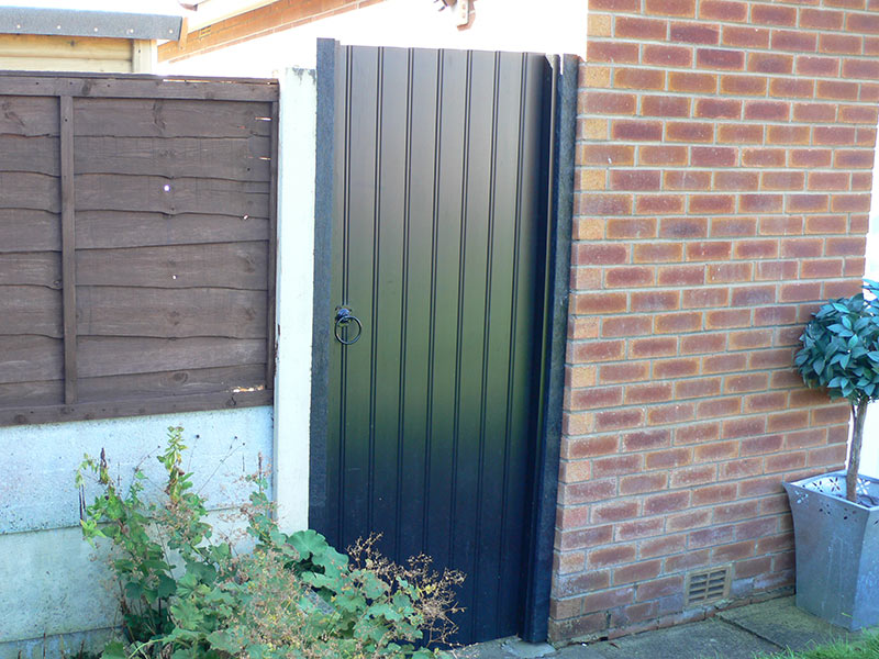 Recycled Plastic Gates